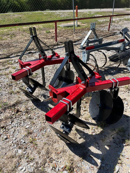 ATLAS 1 ROW HIPPER W/ ADJUSTABLE BED WIDTH | SOUTHERN FARM EQUIPMENT